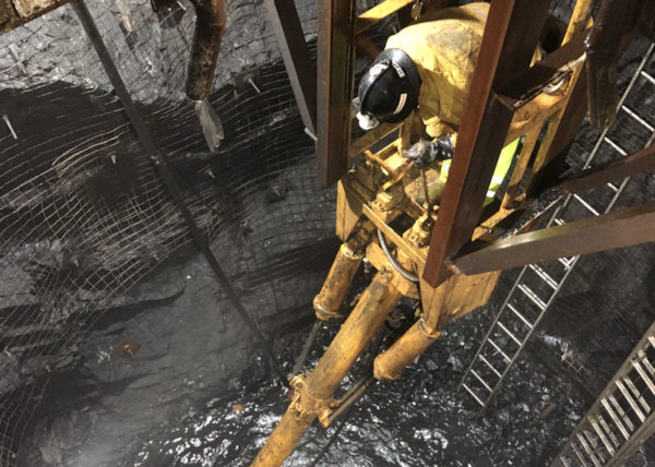 PROFUNDIZACIÓN DE PIQUES -🥇 DC-THYSSEN MINING 🥇